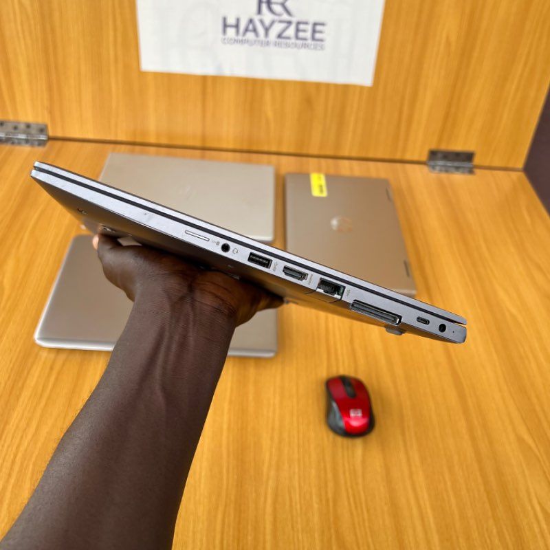 HP Zbook 15u G6 | Intel Core i7 (8CPUs @2.1GHz) | 32GB RAM HP Zbook 15u G6 | Intel Core i7 (8CPUs @2.1GHz) | 32GB RAM
