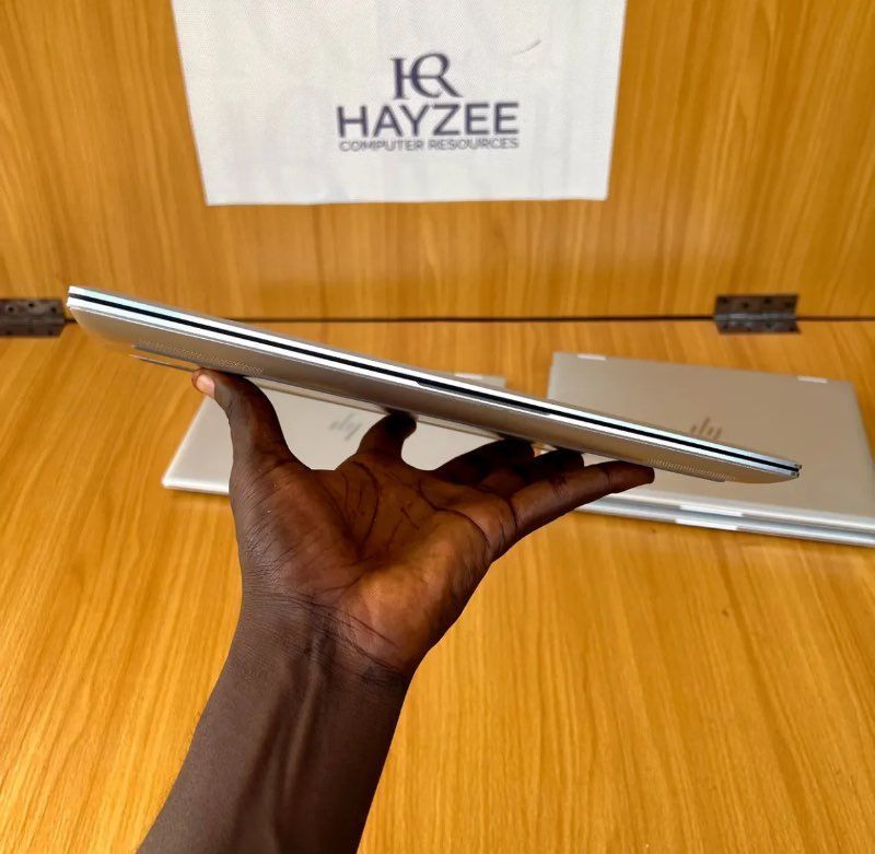 HP EliteBook X360 830 G6 | Intel Core i7 (8CPUs 2.1GHz) | 16GB RAM ...